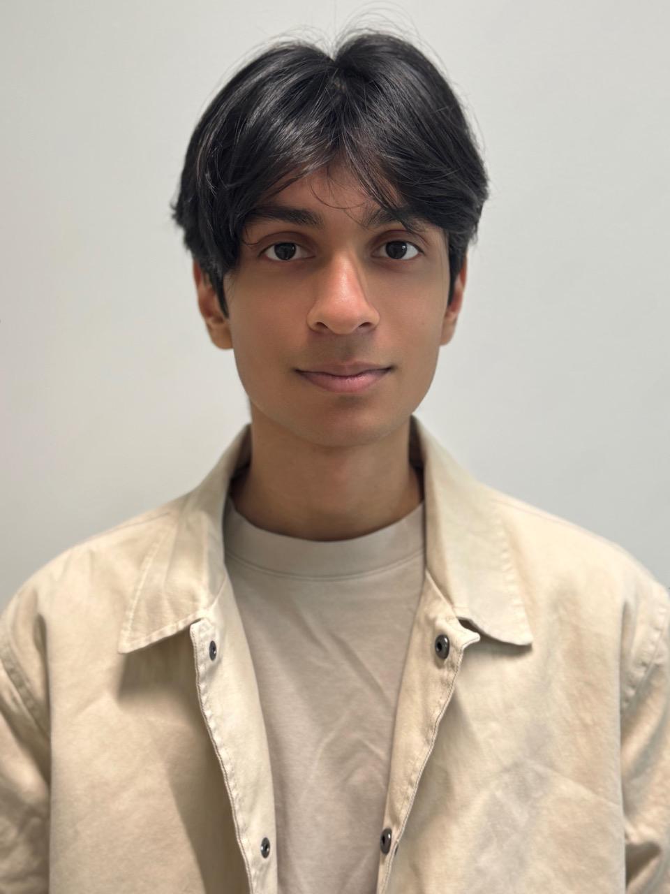 Alden Panicker | Aizenberg Lab